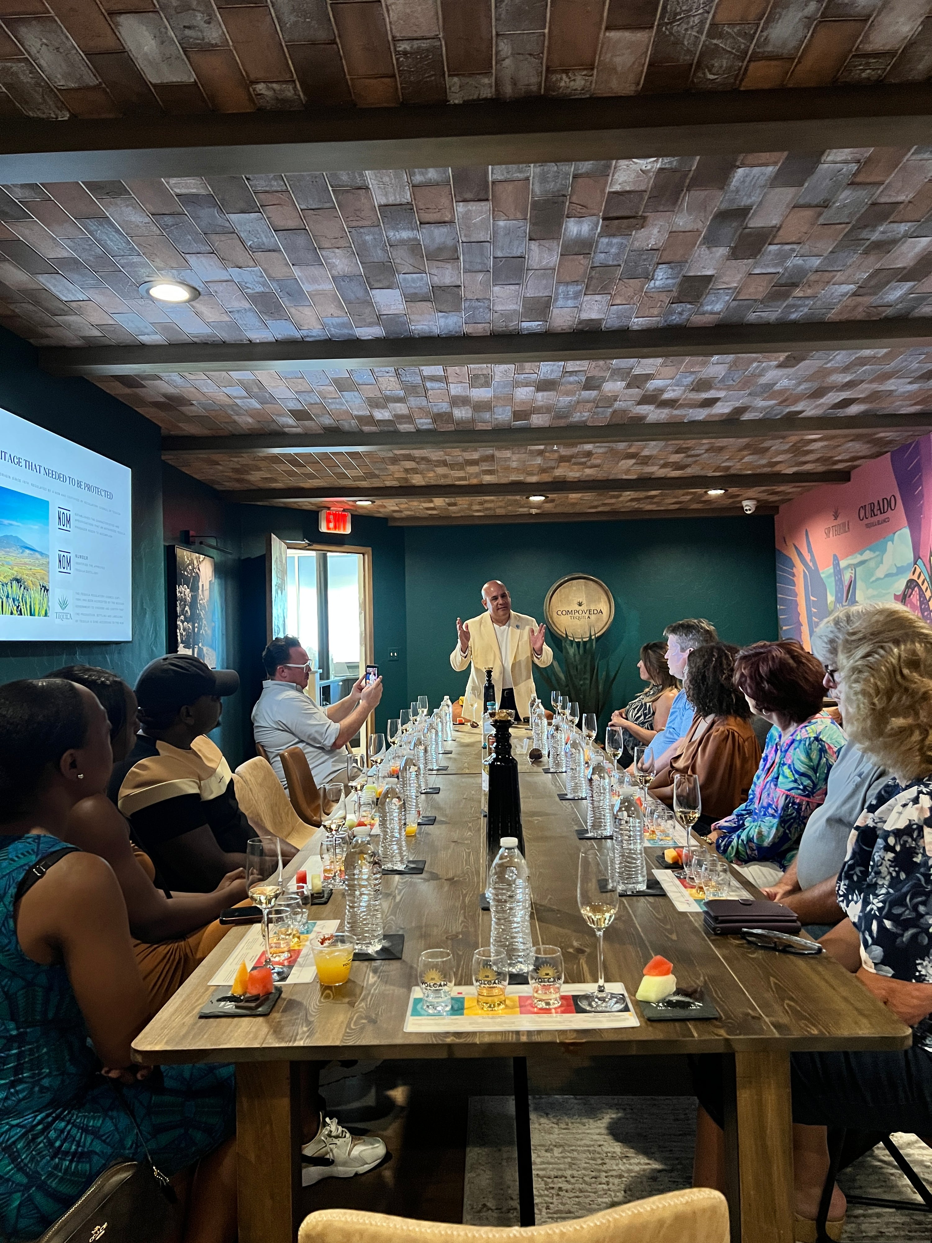 In-Person Guided Tequila Tasting – Sip Tequila Retail